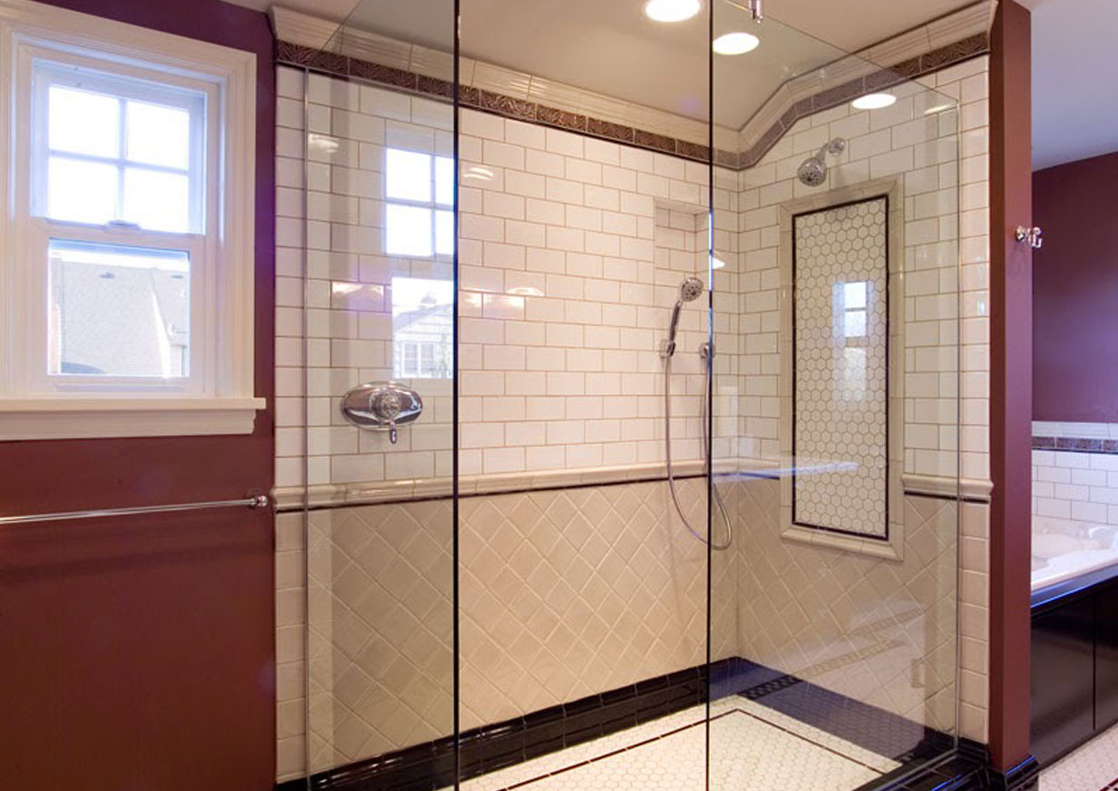 Garden Home Interiors - Steve Welter’s Bathroom